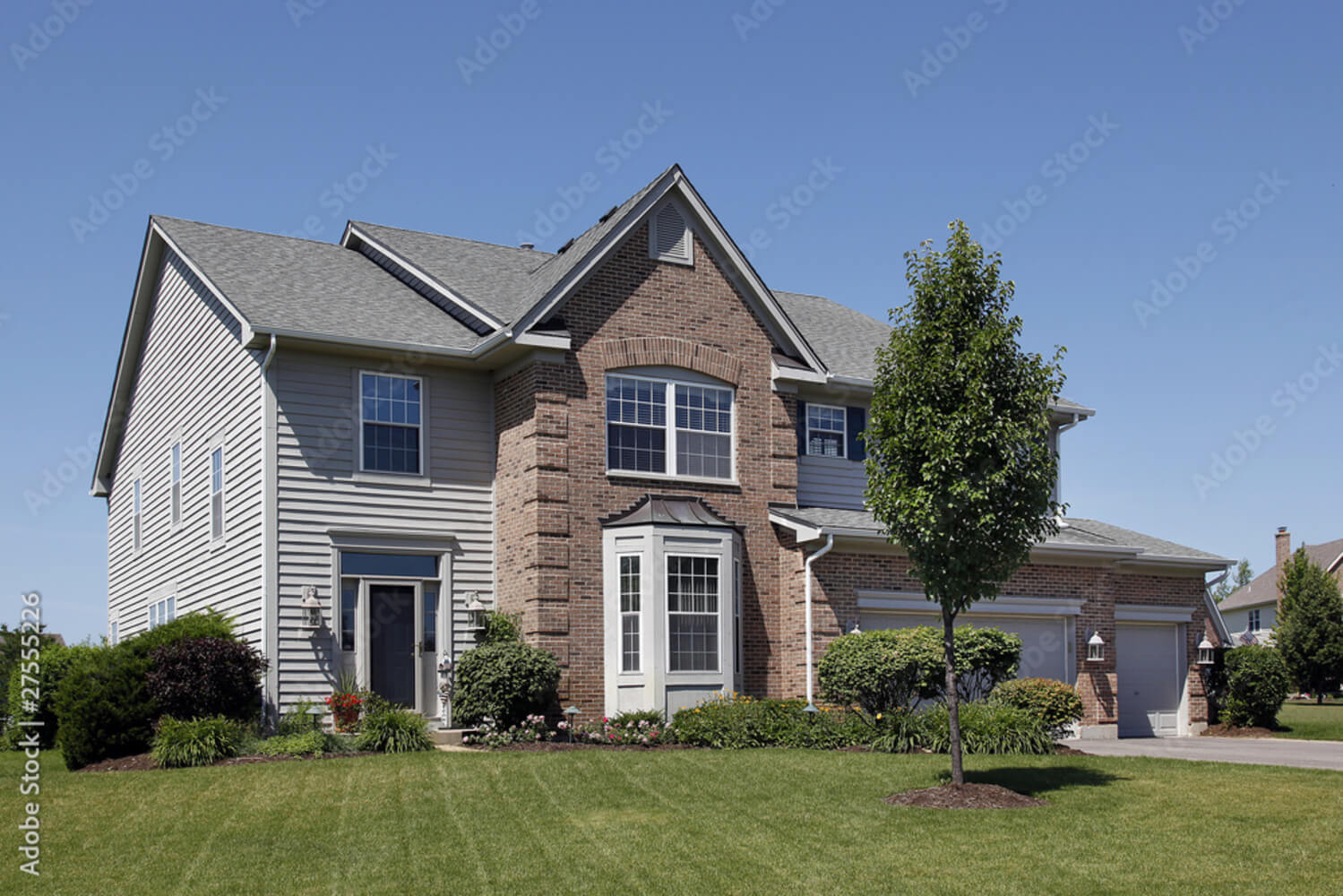 8 Amazing Siding Options for a Cozy and Beautiful Home